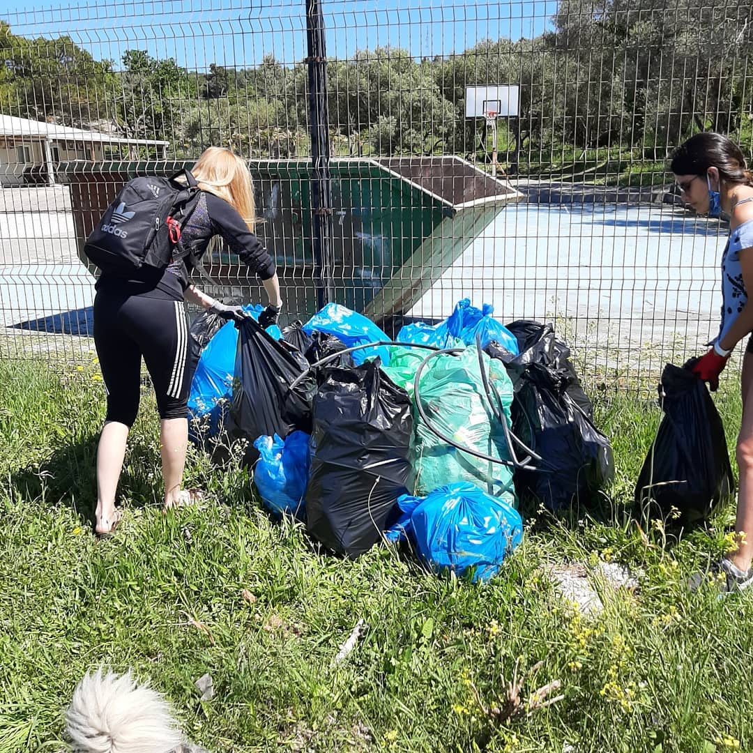 Beach Cleaning: Plavi Horizonti Beach | Montenegro Dolphin Research